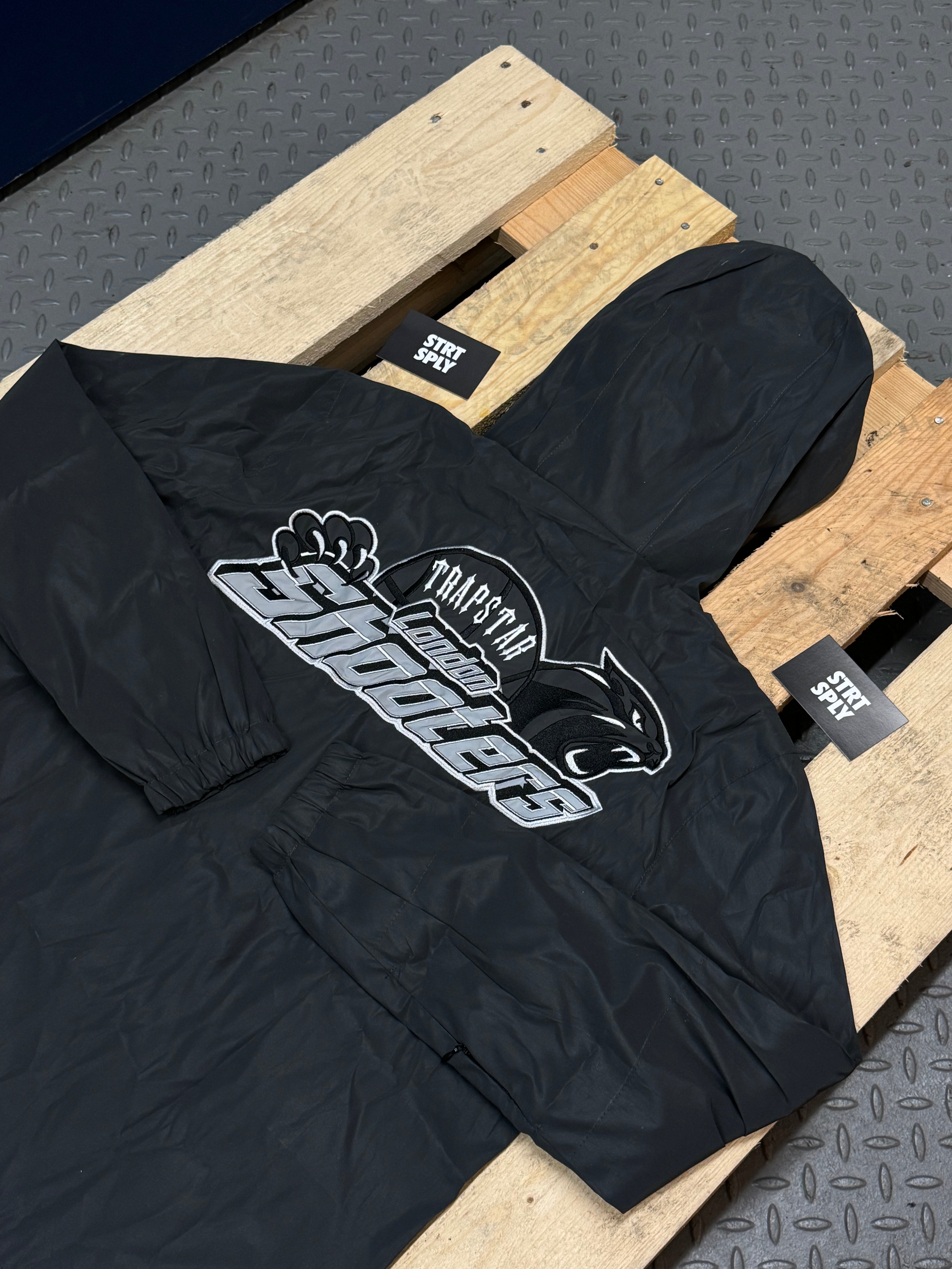 Trapstar Shooters Windbreaker - Black / Reflective